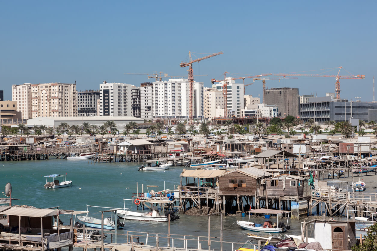 Tide In Al Muharraq: Full 14-day Tide Schedule | SeaTemperatu.re