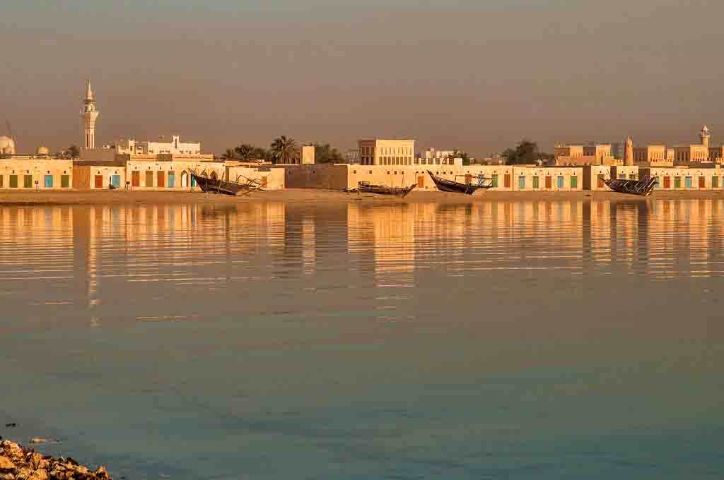 Tide In Al Wakrah: Full 14-day Tide Schedule | SeaTemperatu.re