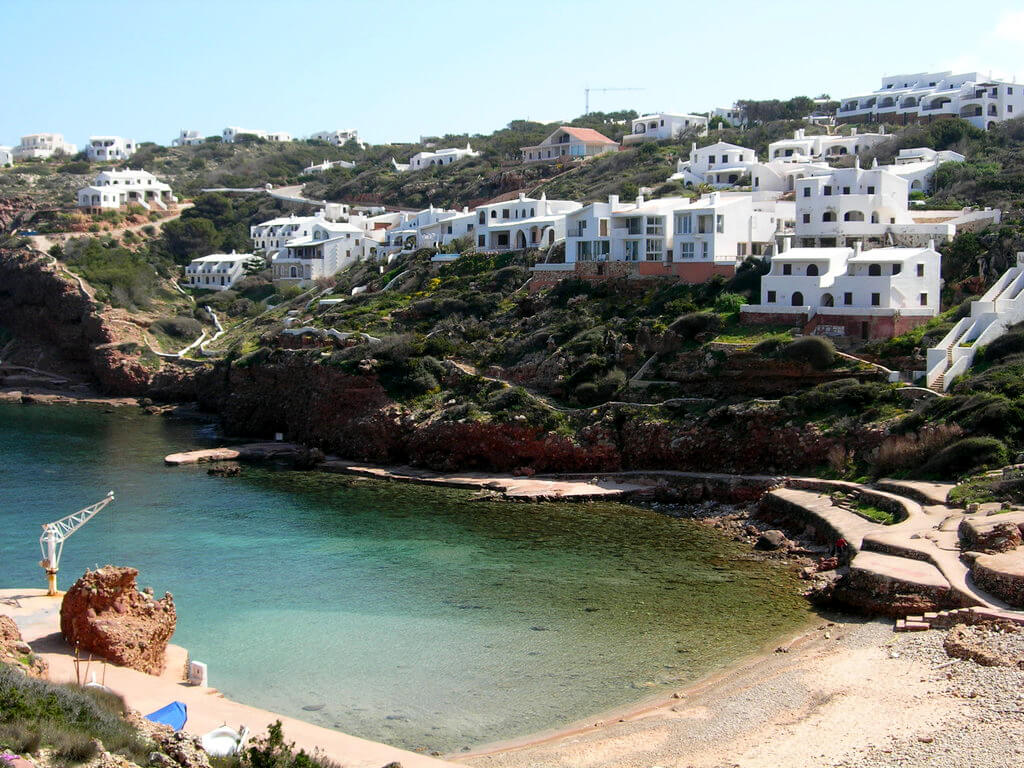 Tide In Cala Morell: Full 14-day Tide Schedule | SeaTemperatu.re